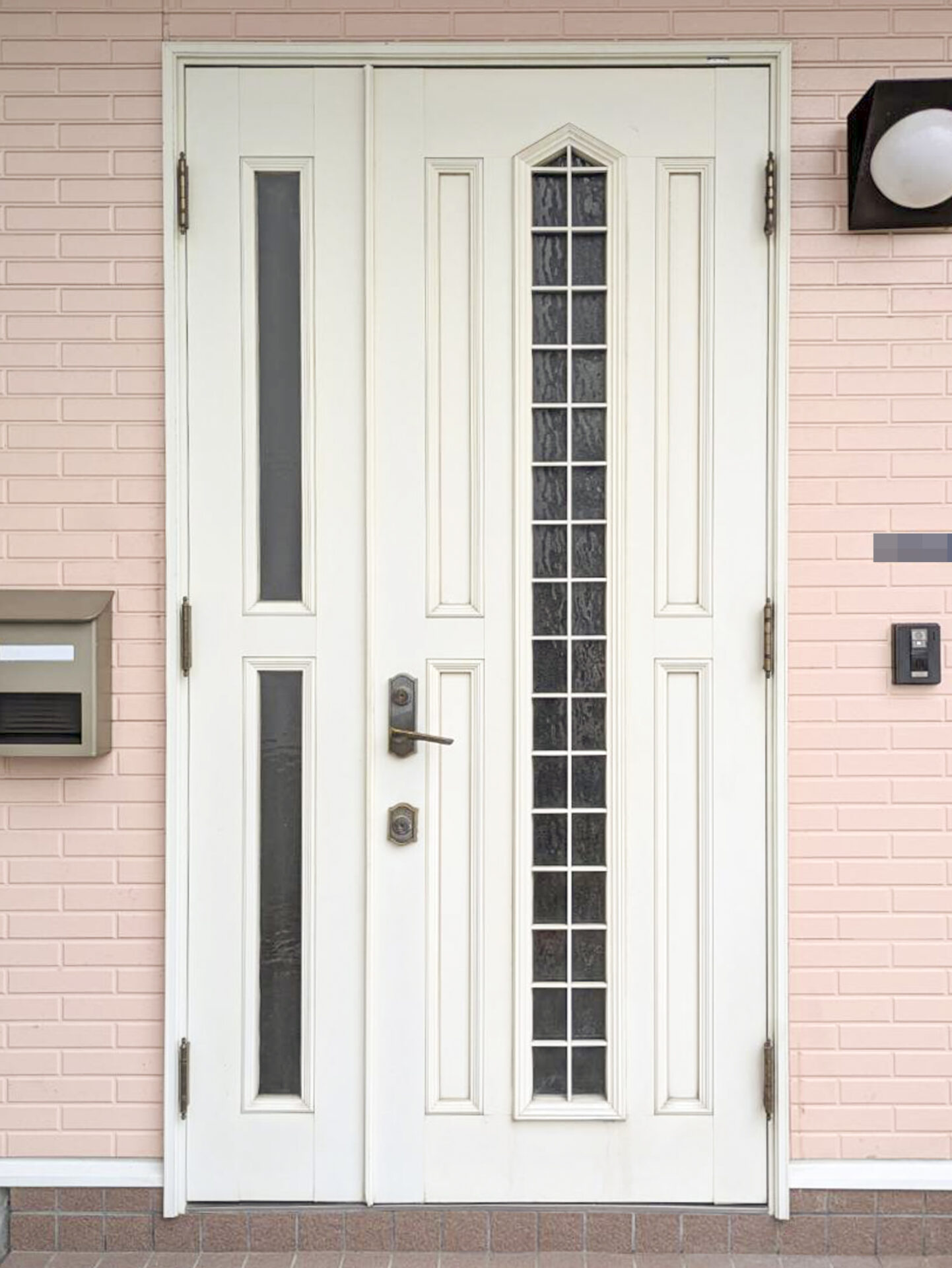 【施工事例】施工事例を見て玄関ドアをリフォームしたい！ - 株式会社アーキサプライ公式サイト｜大阪府の窓・ドアのリフォームならお任せ